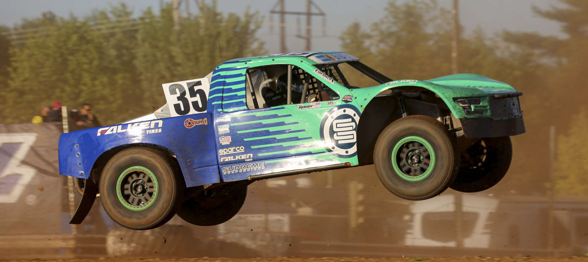 Community - Champ Offroad - Antigo | Falken Tires